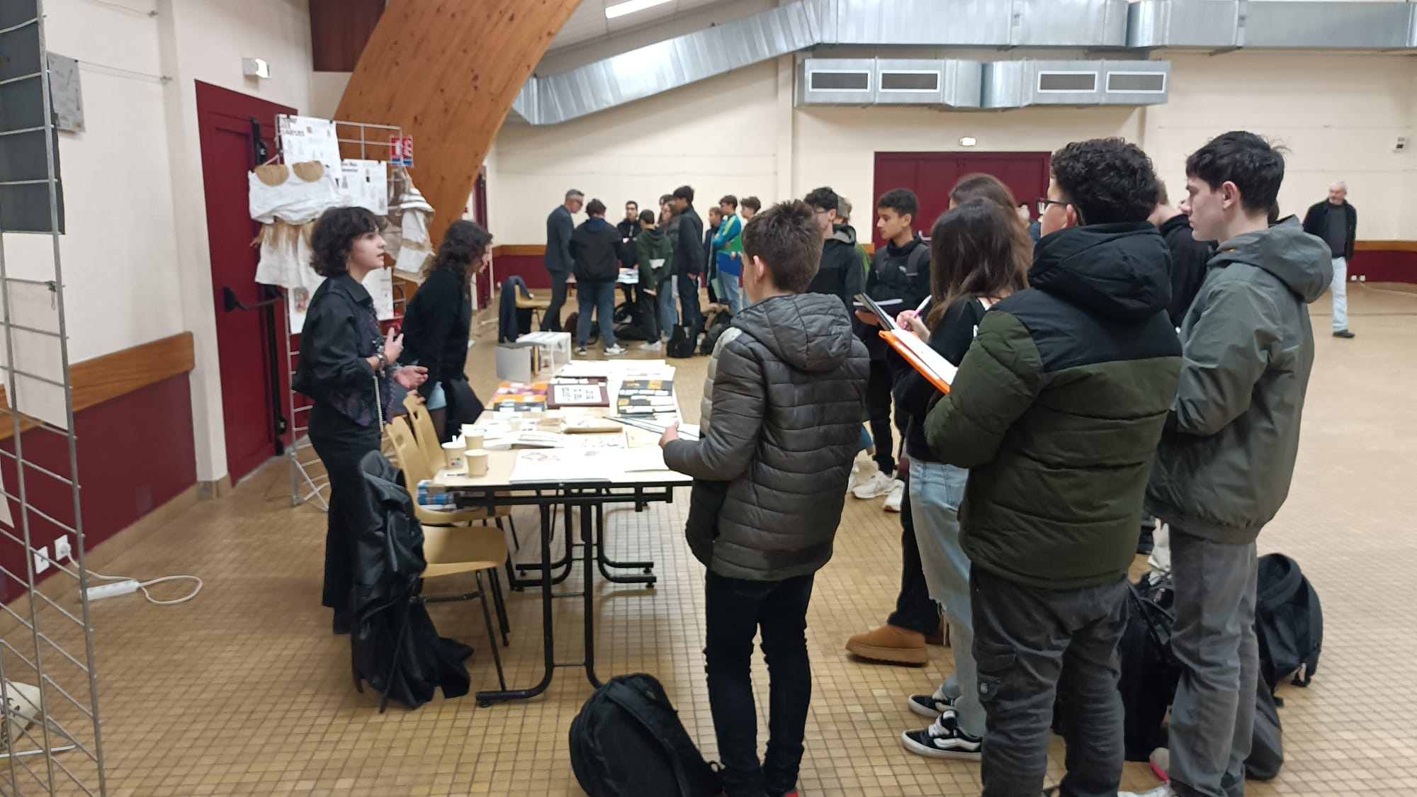 Présentation des filières technologiques - Lycée Emile Combes